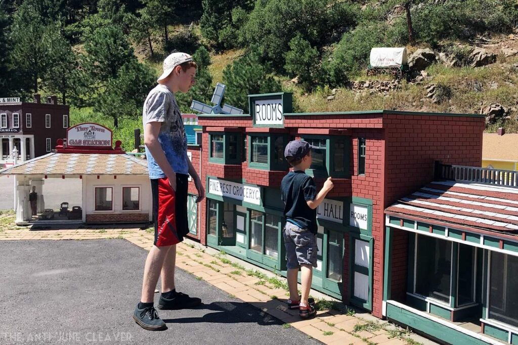 Our Trip to Tiny Town & Railroad in Morrison, Colorado | Haus of Boys